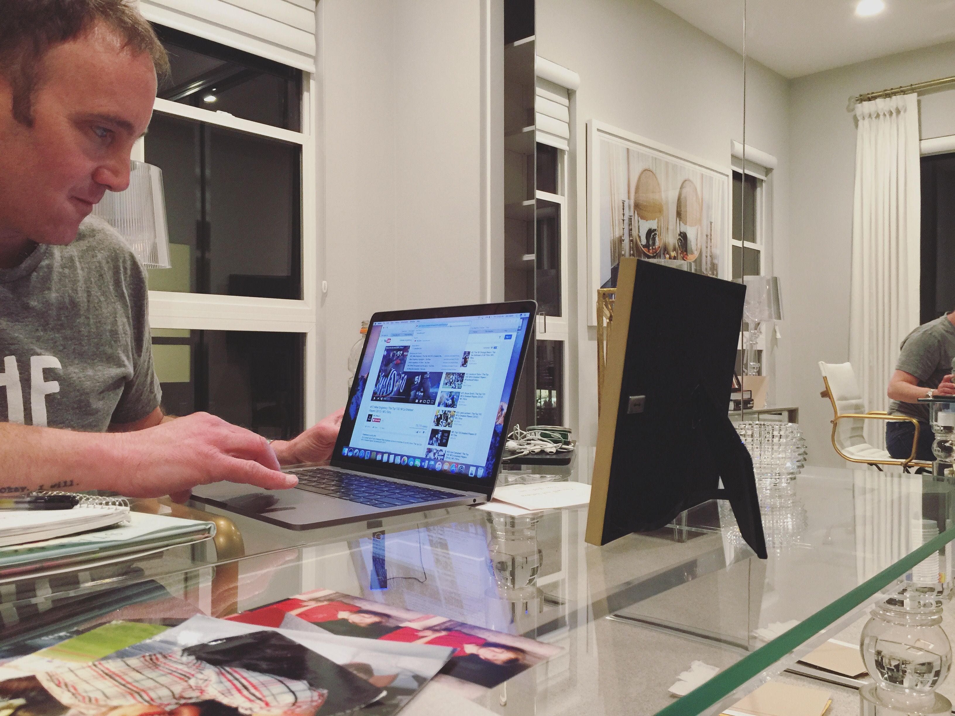 LOOK: Logan Lynn and Jay Mohr on Episodes 23 and 26 of "Mohr Sports LA ...