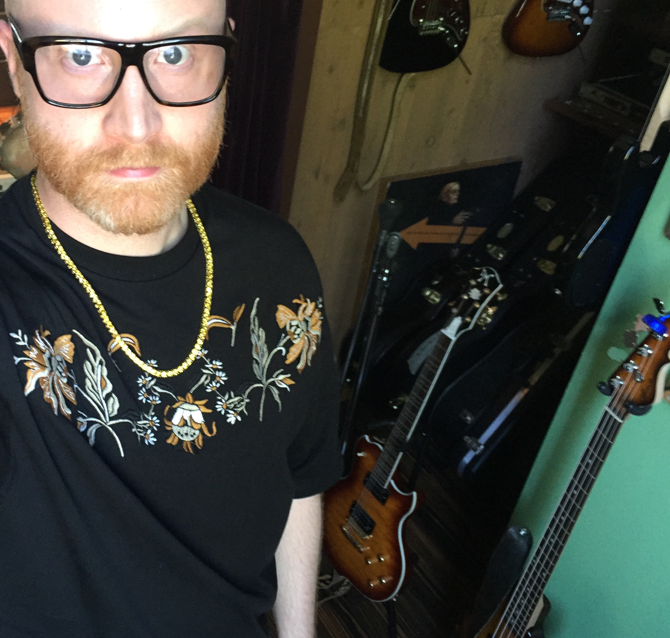 Logan Lynn Announces New Album with GLASYS and Jay Mohr - Tracklist ...
